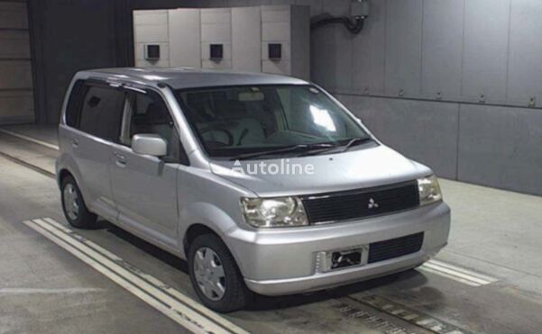 Mitsubishi EK WAGON minivan