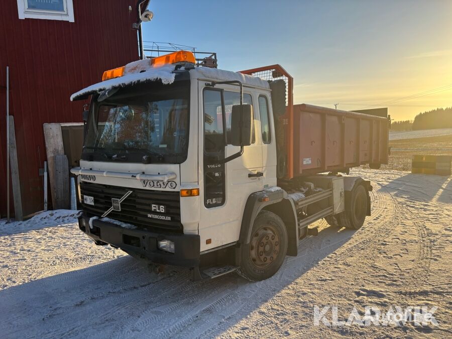 Prodaje se Volvo FL612 4*2 kiper na aukciji