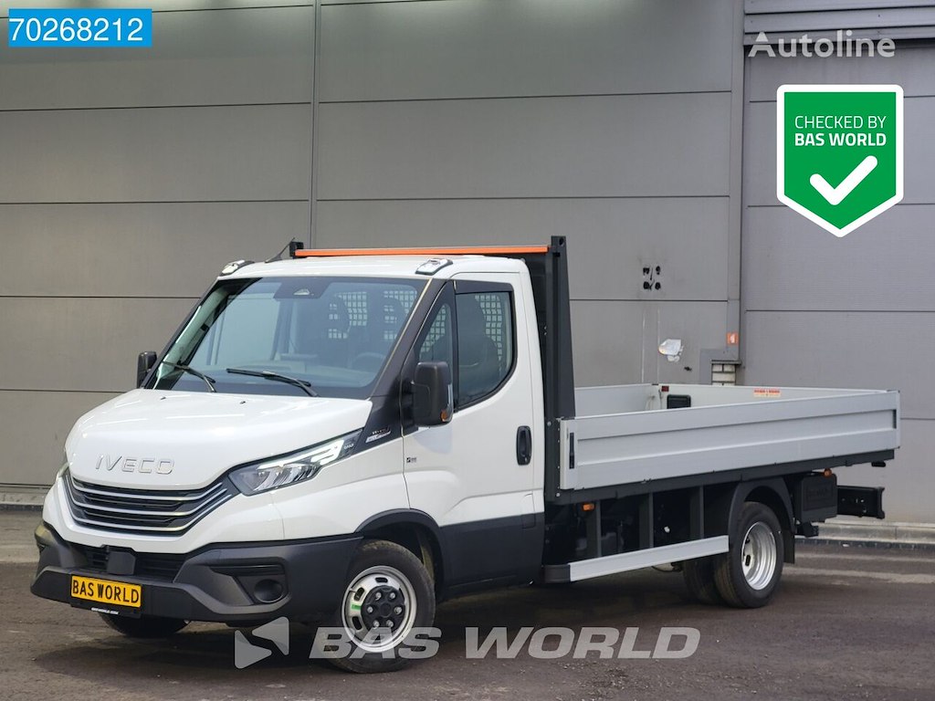 Novi IVECO Daily 35C21 3.0L 210PK Automaat 3.5t trekhaak Open Laadbak Dubbe kamion s ravnom platformom < 3.5t