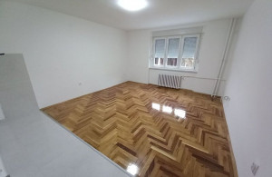 Prodajem Stan-Apartman, Železnička Stanica