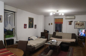 Prodajem Stan-Apartman, Bulevar Oslobođenja