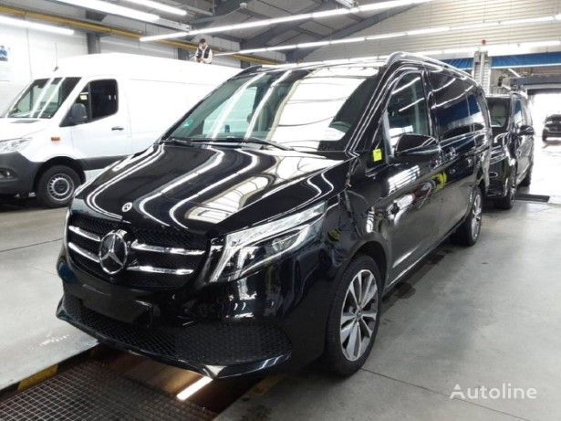 Mercedes-Benz d AVA 3200 AHK2,5 DISTRONIC MBUX 7Sitze putnički minibus