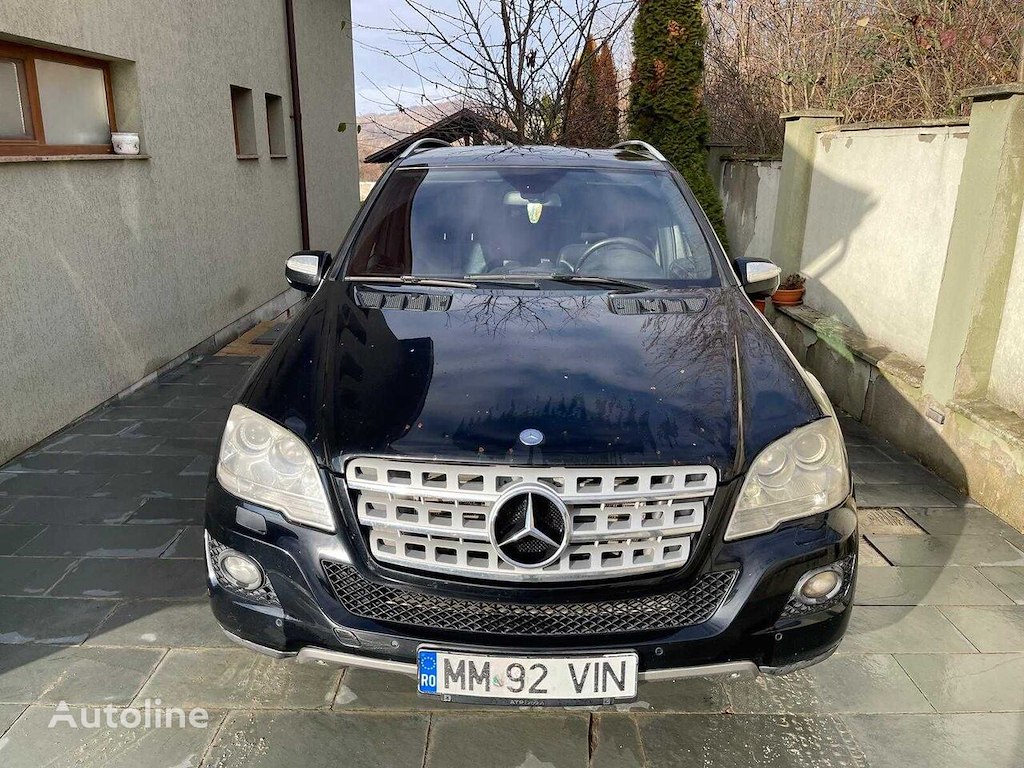 Prodaje se Mercedes-Benz ML 300 CDI 4matic krosover na aukciji