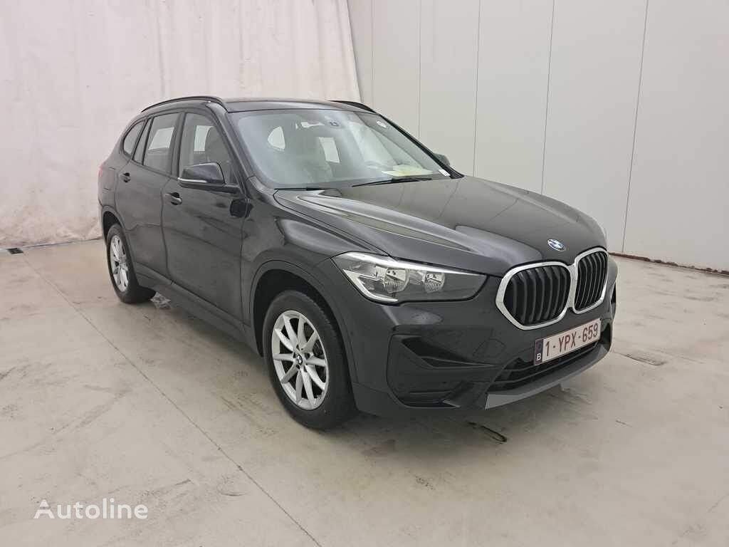 BMW X1 1.5 d sDrive16 Leder / Navi / AHK / PDC / ... terenac