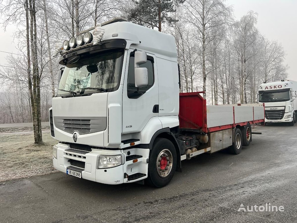 Prodaje se Renault Premium 460 kamion s ravnom platformom na aukciji