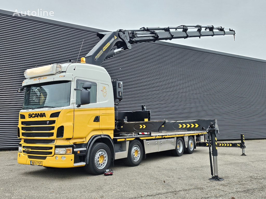 Scania R440 8X2 / PALFINGER 85 t/m CRANE / KRAN kamion s ravnom platformom