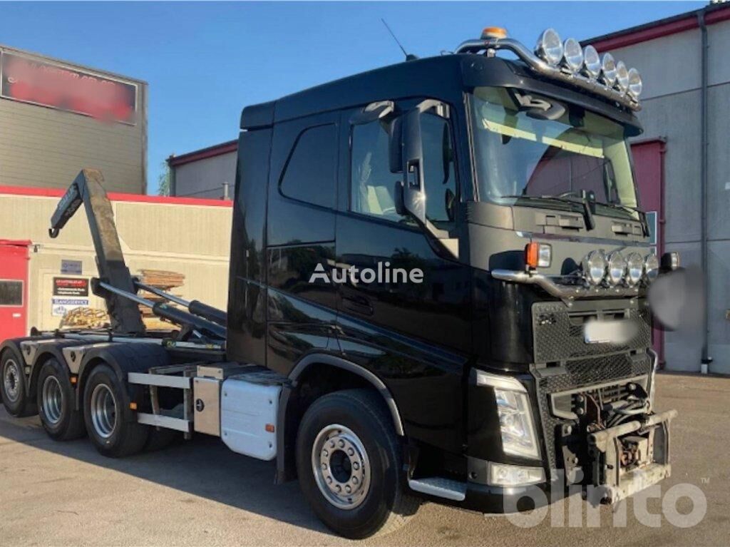 Prodaje se Volvo FH 540 rol kiper sa kukom na aukciji