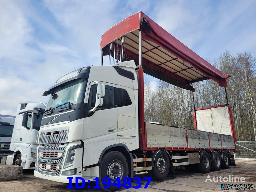 Volvo FH16 kamion s ceradom