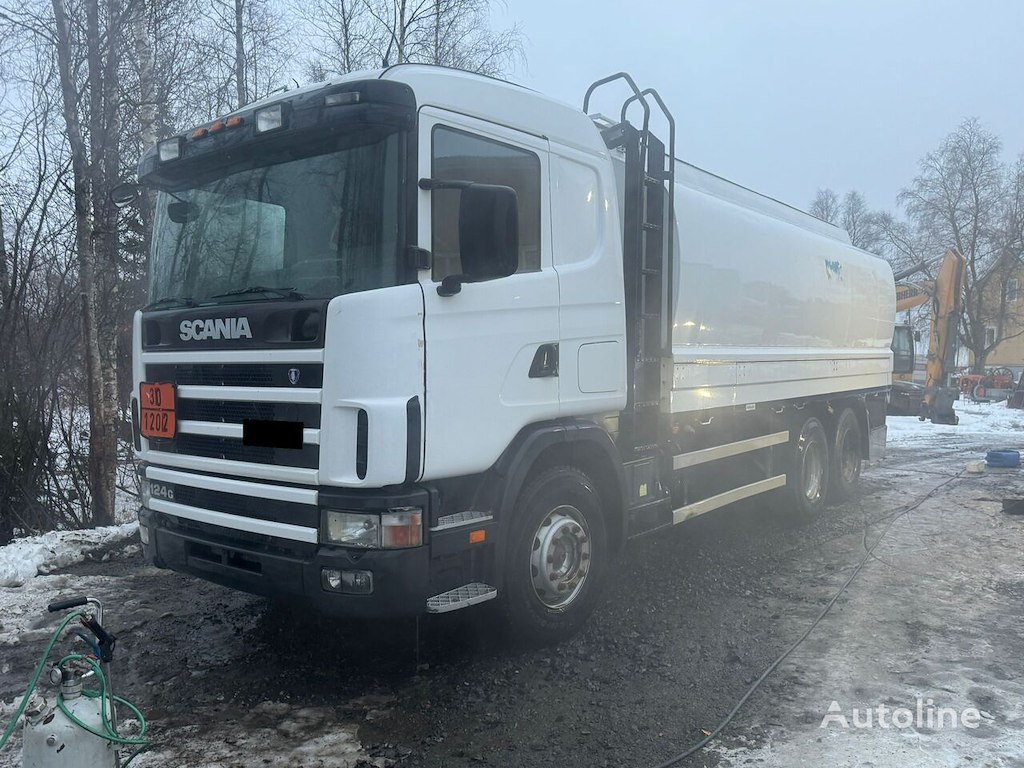 Scania 124G autocisterna za gorivo