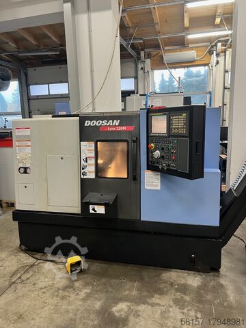 CNC centar za okretanje i mlevenje
DOOSAN - DN SOLUTIONS LYNX 220M