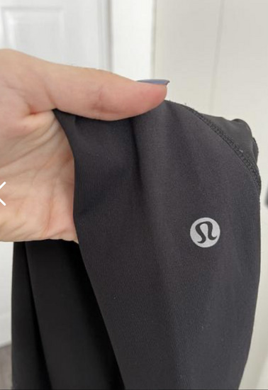 Lululemon crne helanke velicina 4(S)