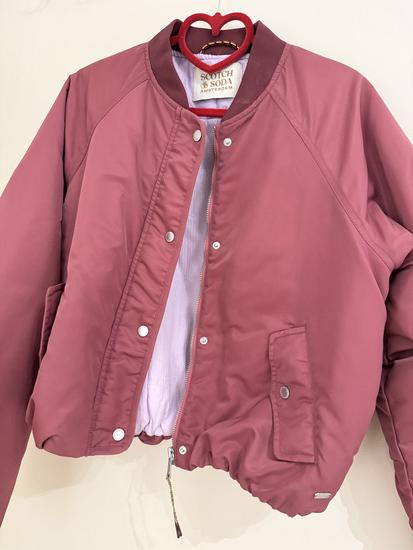 Scotch & Soda, roze bomber crop jakna