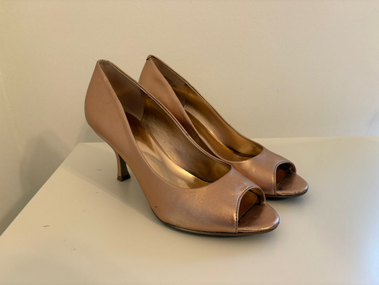 Nine West gold rose kozne salonke