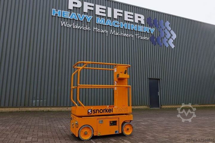 Artikulisan teleskopski bum lift
Snorkel TM12 Electric, 5.6m Working Height, 227kg Capacity