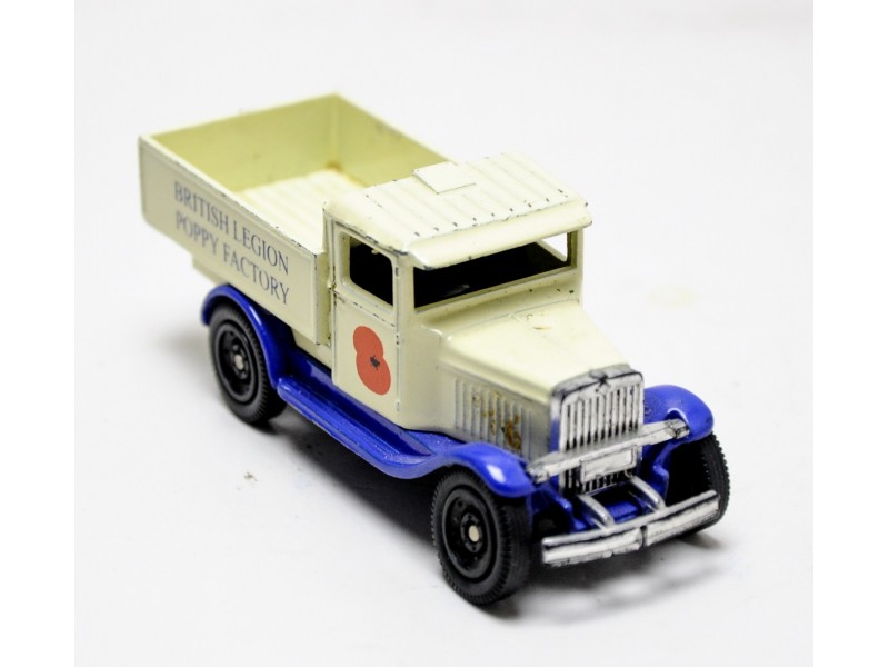 Oxford Diecast Poppy Factory