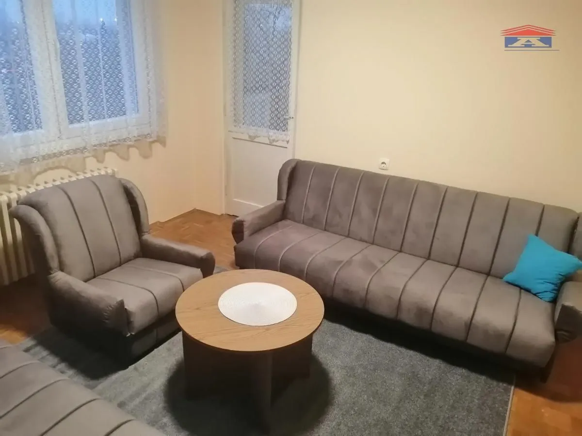 Izdavanje, dvosoban stan, 56m2, Banatić, Novi Sad, Novi Sad