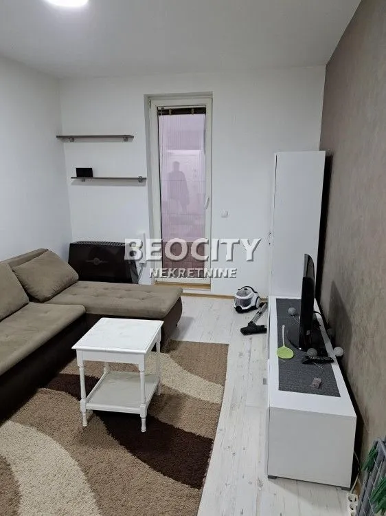 Izdavanje, jednosoban stan, 32m2, Žarkovo, Beograd