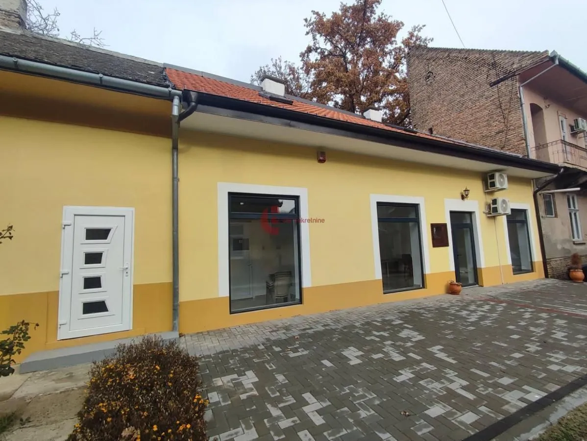 Prodaja, poslovni prostor, 97m2, Centar, Subotica