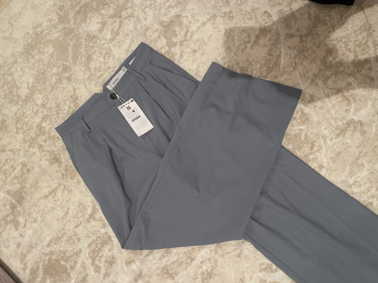 Bershka nove pantalone