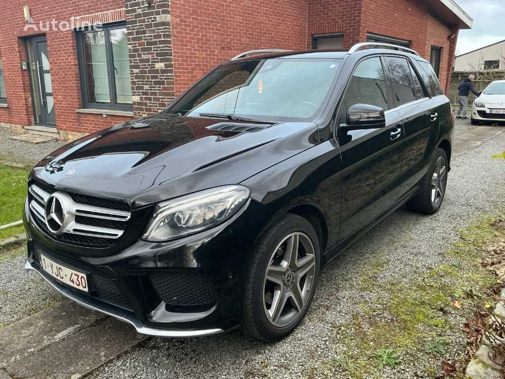 Prodaje se Mercedes-Benz AMG-line krosover na aukciji