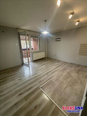 Novi Sad, Bulevar, Stan, 1.5, 47,00m2