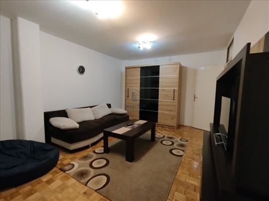 Blok 63, Gandijeva, 57 m2