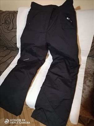 Nove zimske pantalone