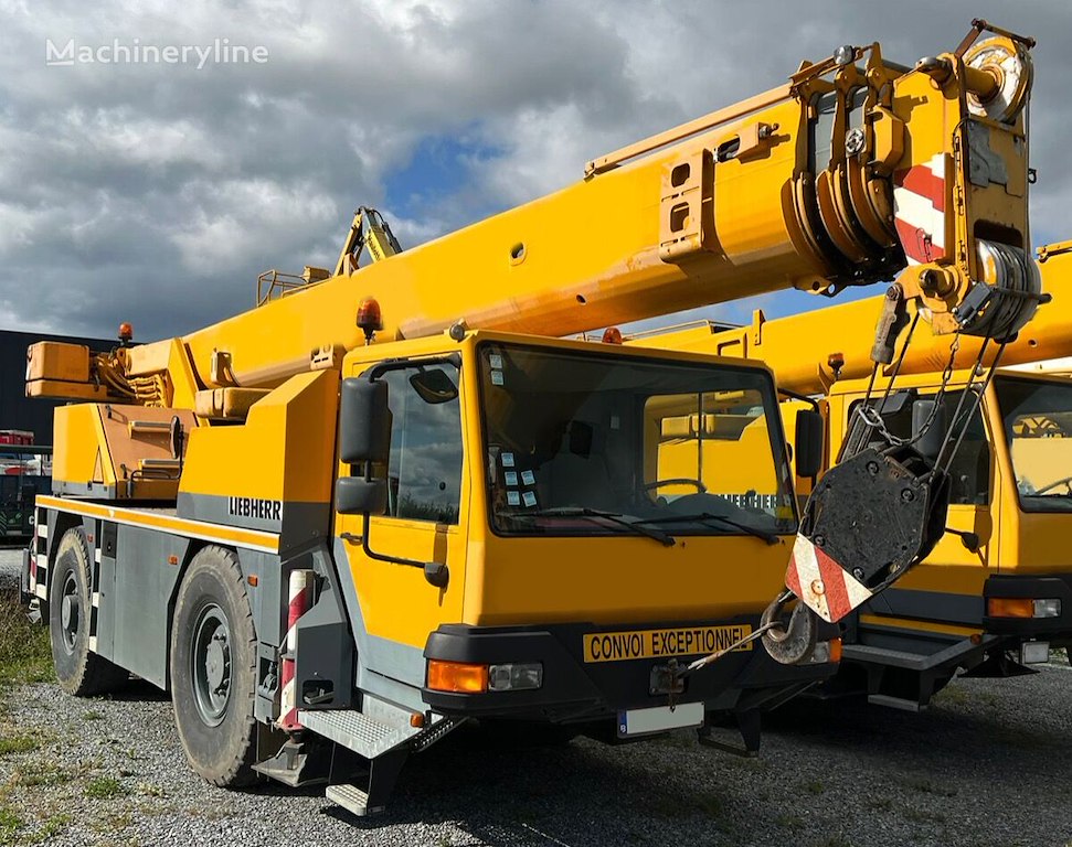 Liebherr LTM 1030/2 pokretna dizalica