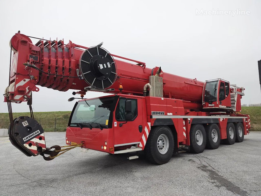 Liebherr LTM1250-5.1 pokretna dizalica