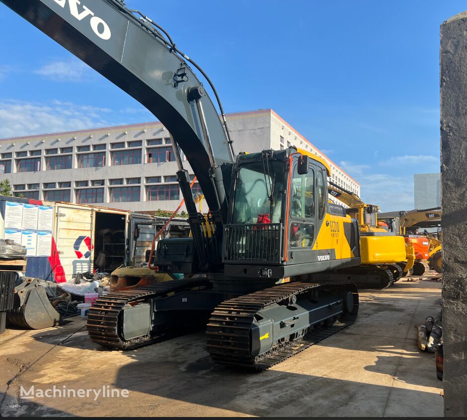 Volvo EC 210 bager guseničar