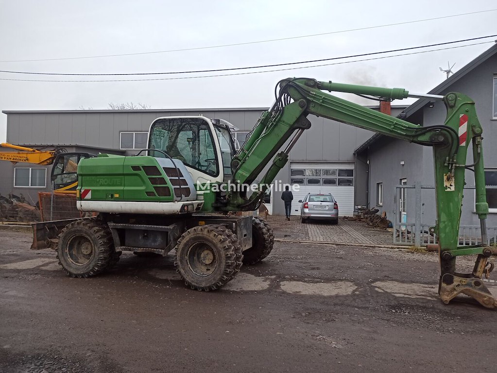 New Holland MH 3.6 bager točkaš