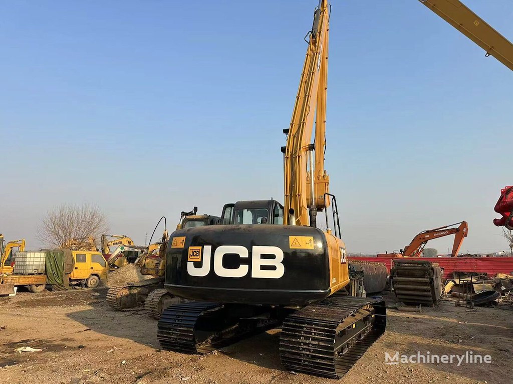 JCB JS220LC bager guseničar