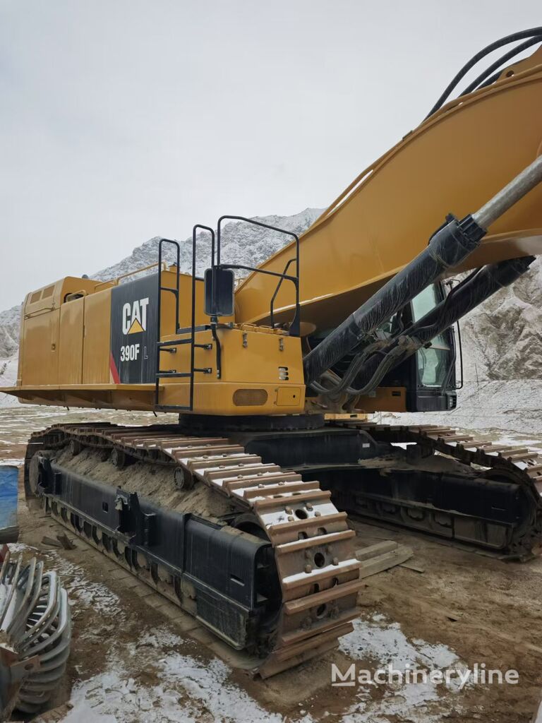 Caterpillar 390F bager guseničar