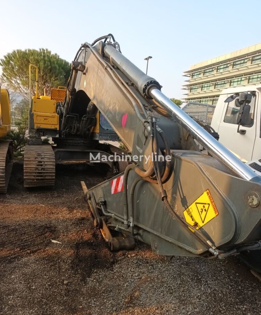 Volvo EC210BNL for parts bager guseničar po rezervnim delovima