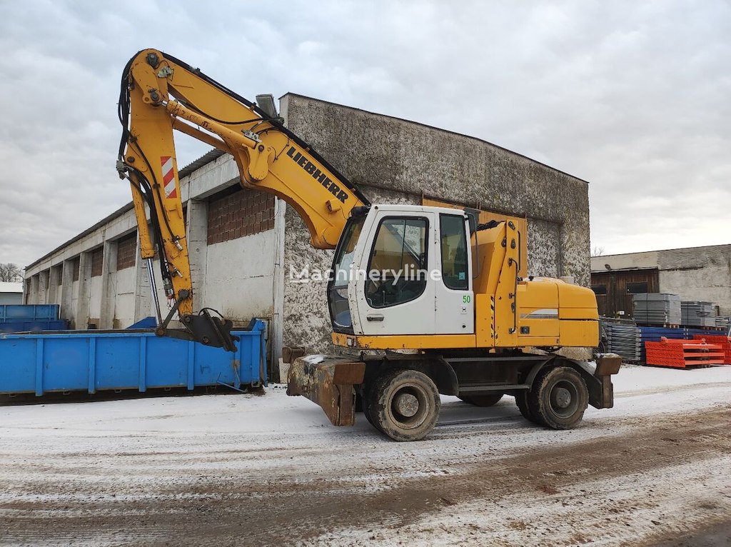 Liebherr A316 bager točkaš