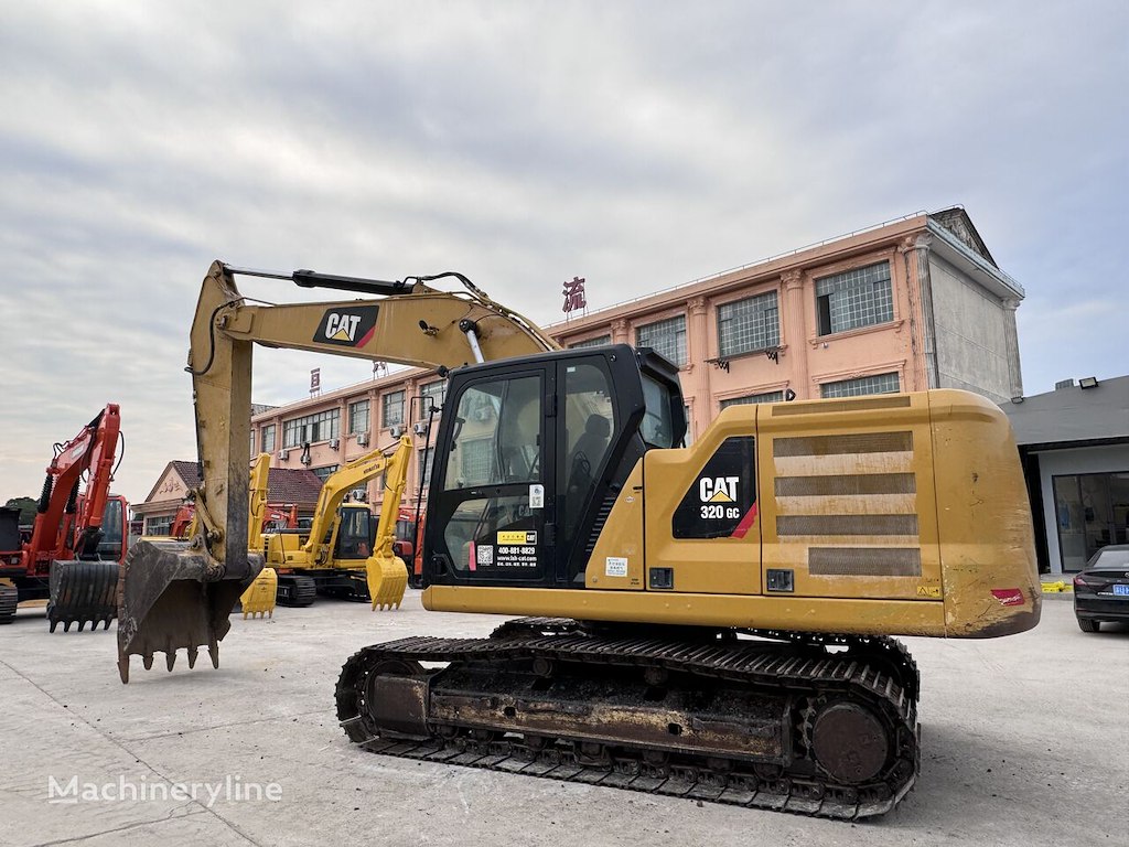 Caterpillar 320GC bager guseničar