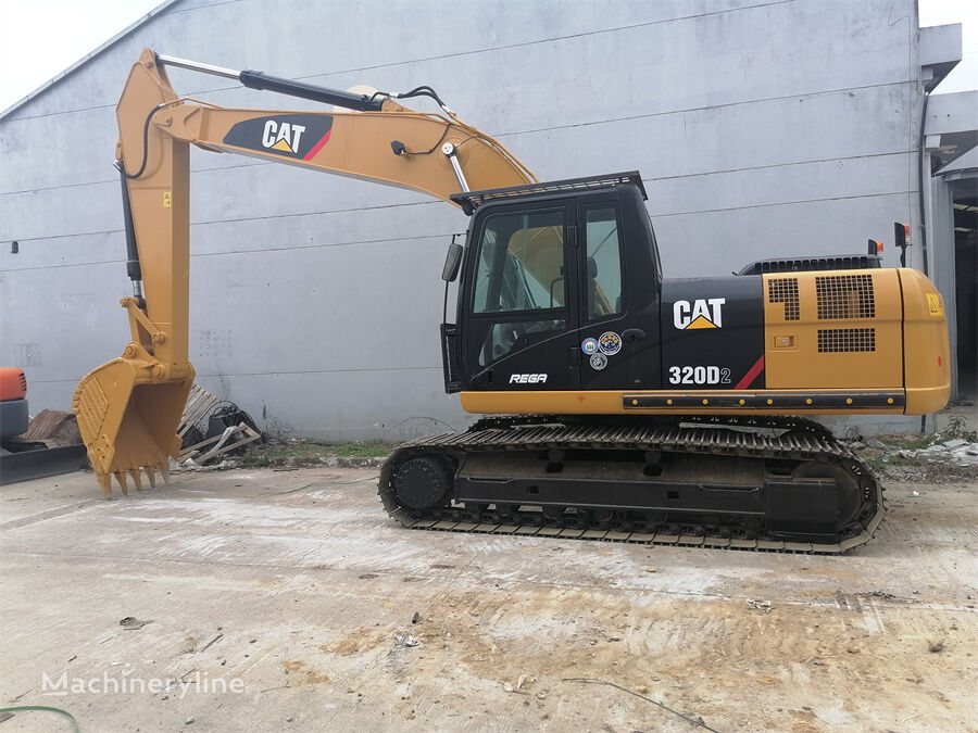 Caterpillar 320D2 bager guseničar