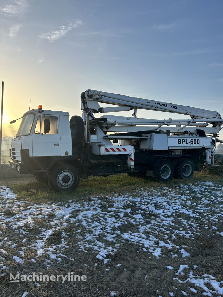 Schwing na šasiji Tatra pumpa za beton