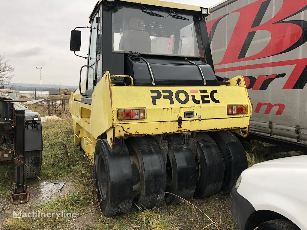 BOMAG Protec PR 20 pneumatski valjak