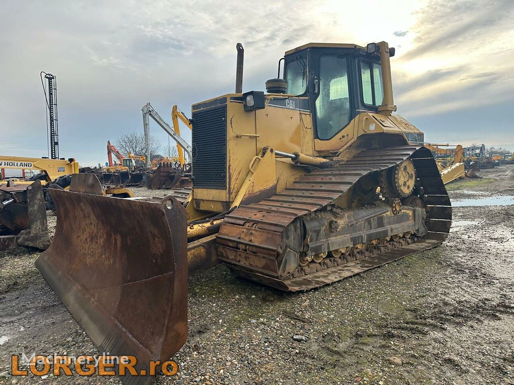 Caterpillar D6M LGP buldožer