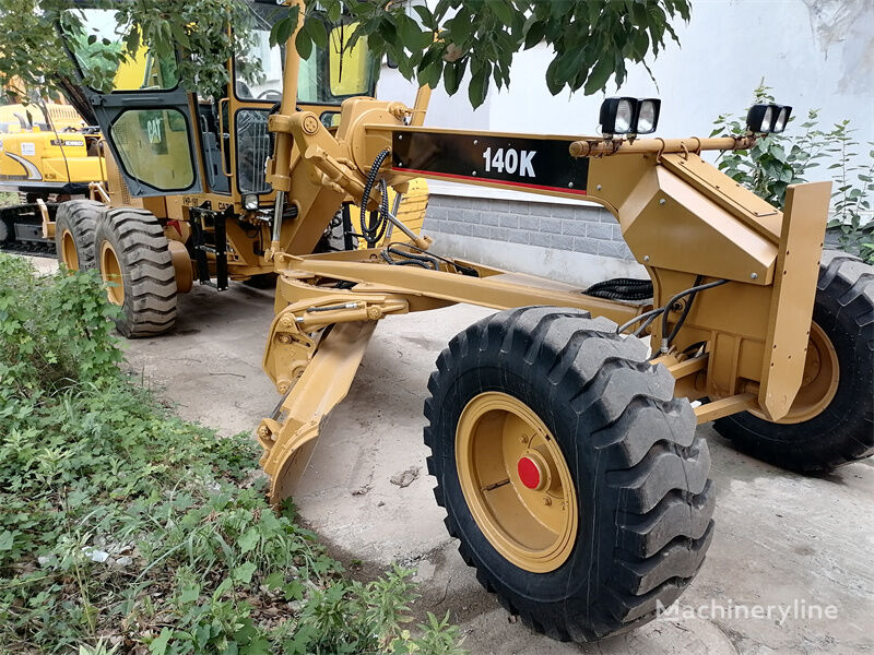 Caterpillar 140K grejder