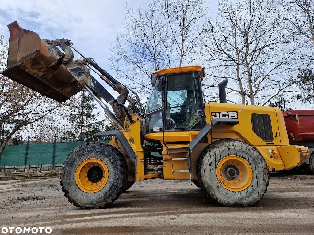 JCB 427ht prednji utovarivač