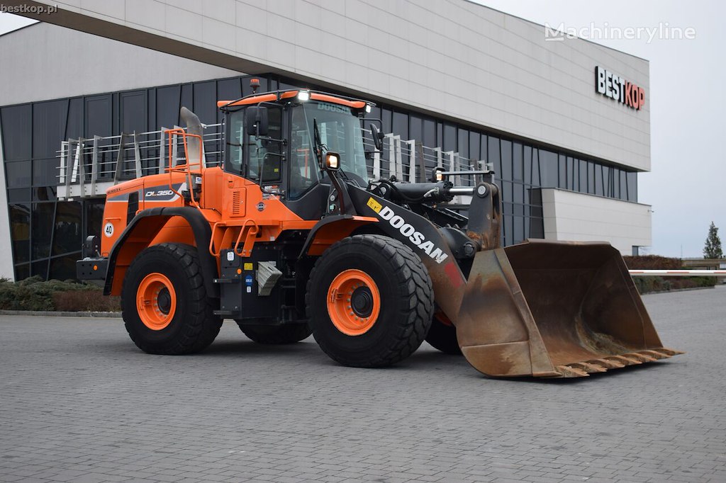 Doosan DL350-5 prednji utovarivač