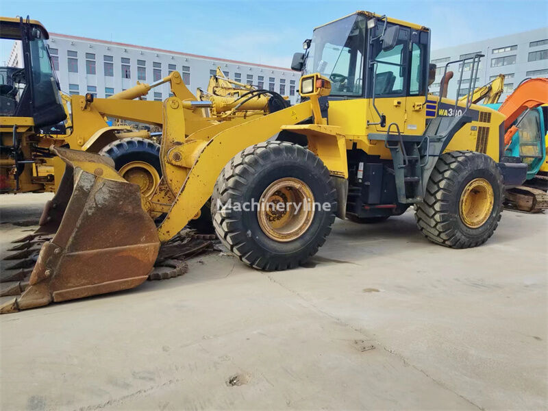 Komatsu WA380 prednji utovarivač