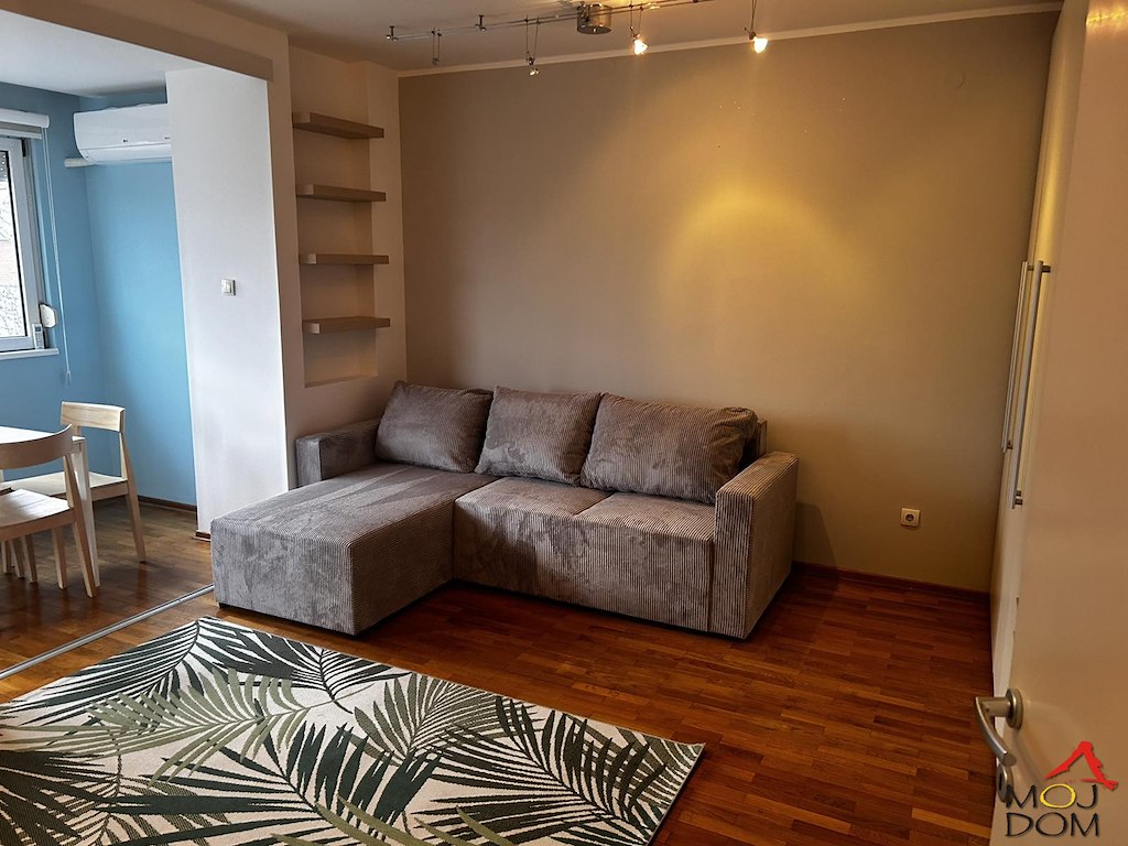 Stan,NOVI SAD,CENTAR,kv: 41, € 133900, ID: 1027964