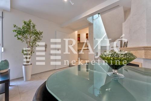 Retko u ponudi-Knez Mihailova 65m2,2.0-potpuno nov #3158 1.300 €