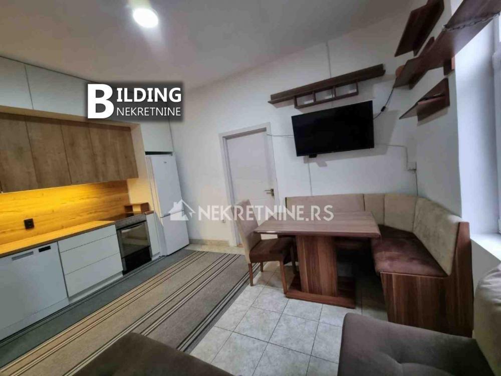 Budimska, Dvosoban stan za izdavanje, 45m2, 800€