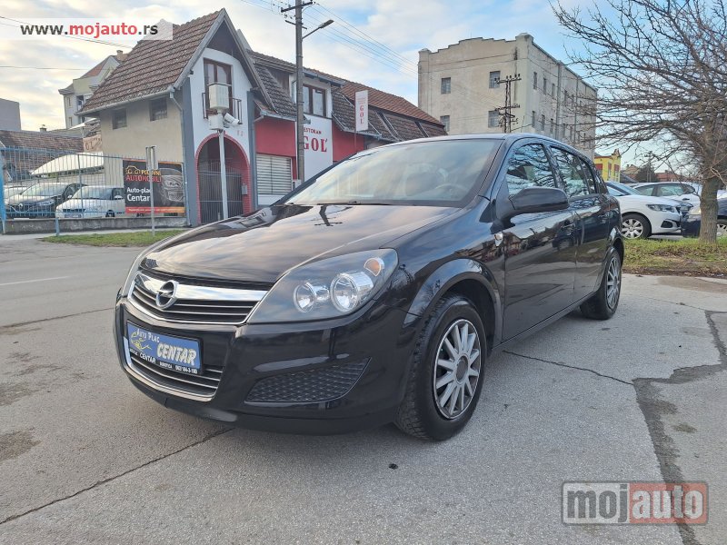 Opel Astra 1.4 benzin