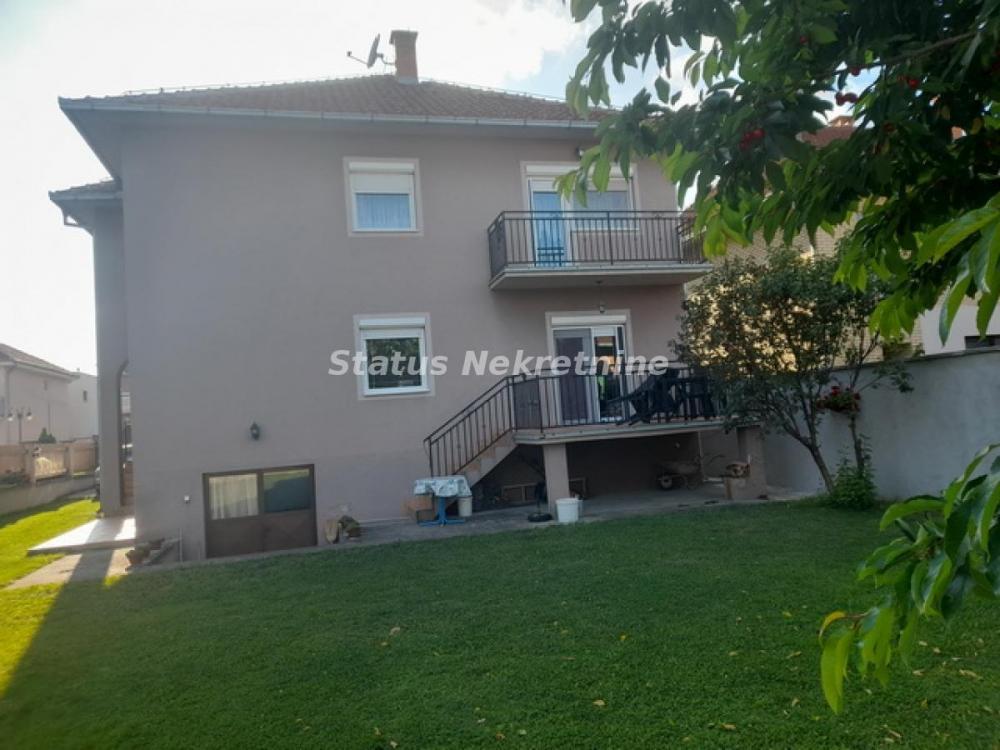 Kuća na prodaju, 298m2, 504.700€