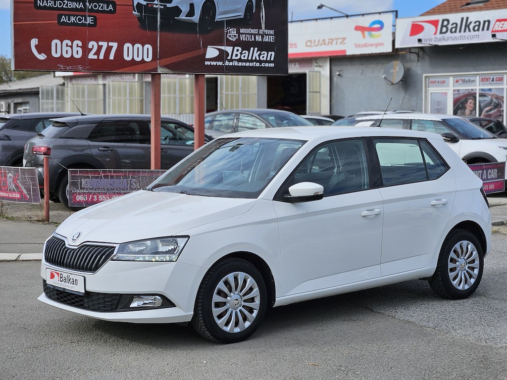 SKODA FABIA 1.0 AMBITION